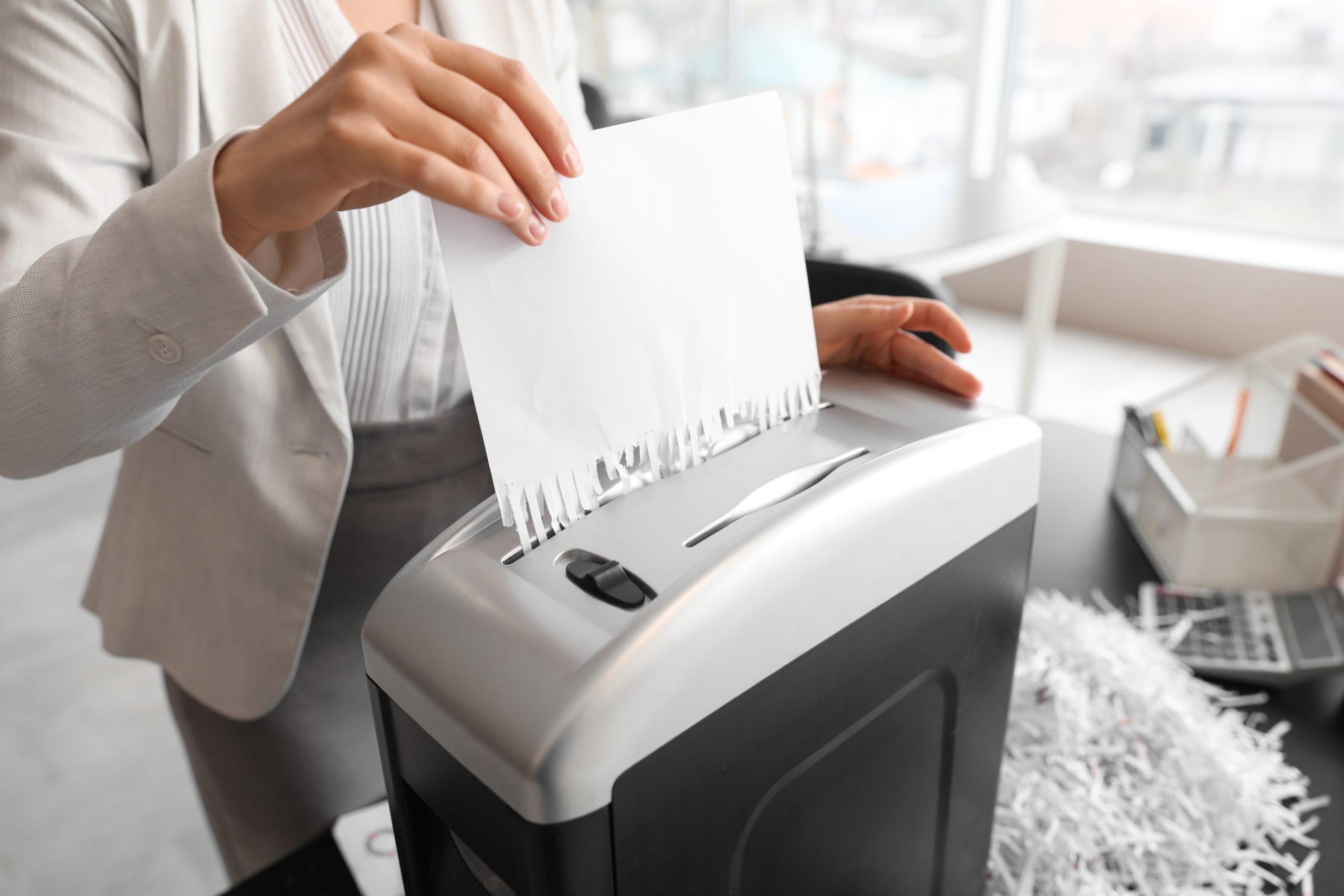 Do's & Don'ts for Shredding Documents | Corodata